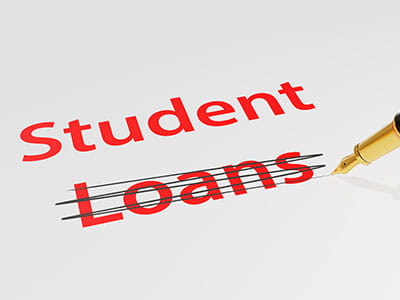 These No-Loan Schools Keep College Debt Out of the Equation | Edvisors